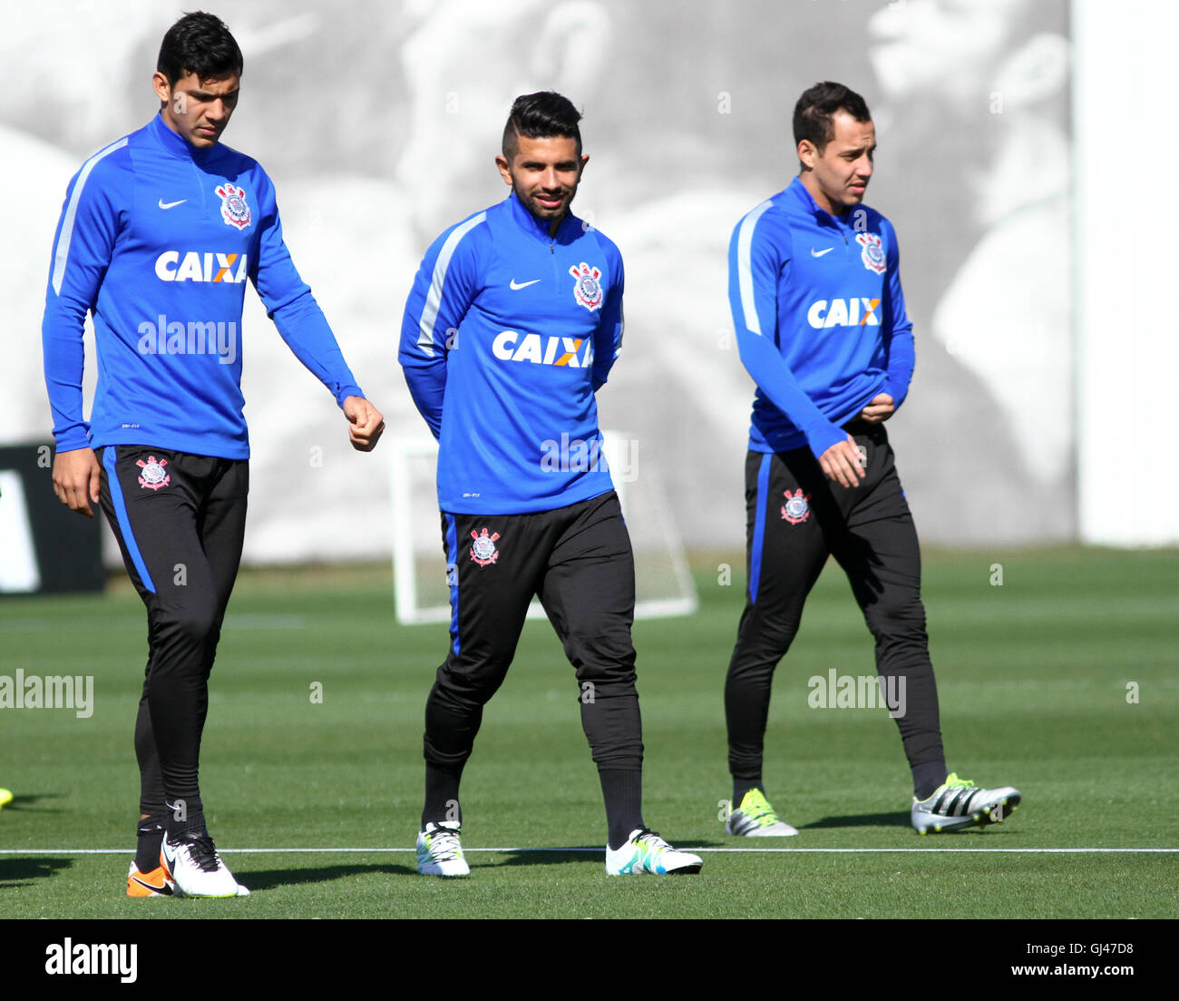 SÃO PAULO, SP - 12.08.2016: TREINO DO CORINTHIANS - Balbuena, William ...