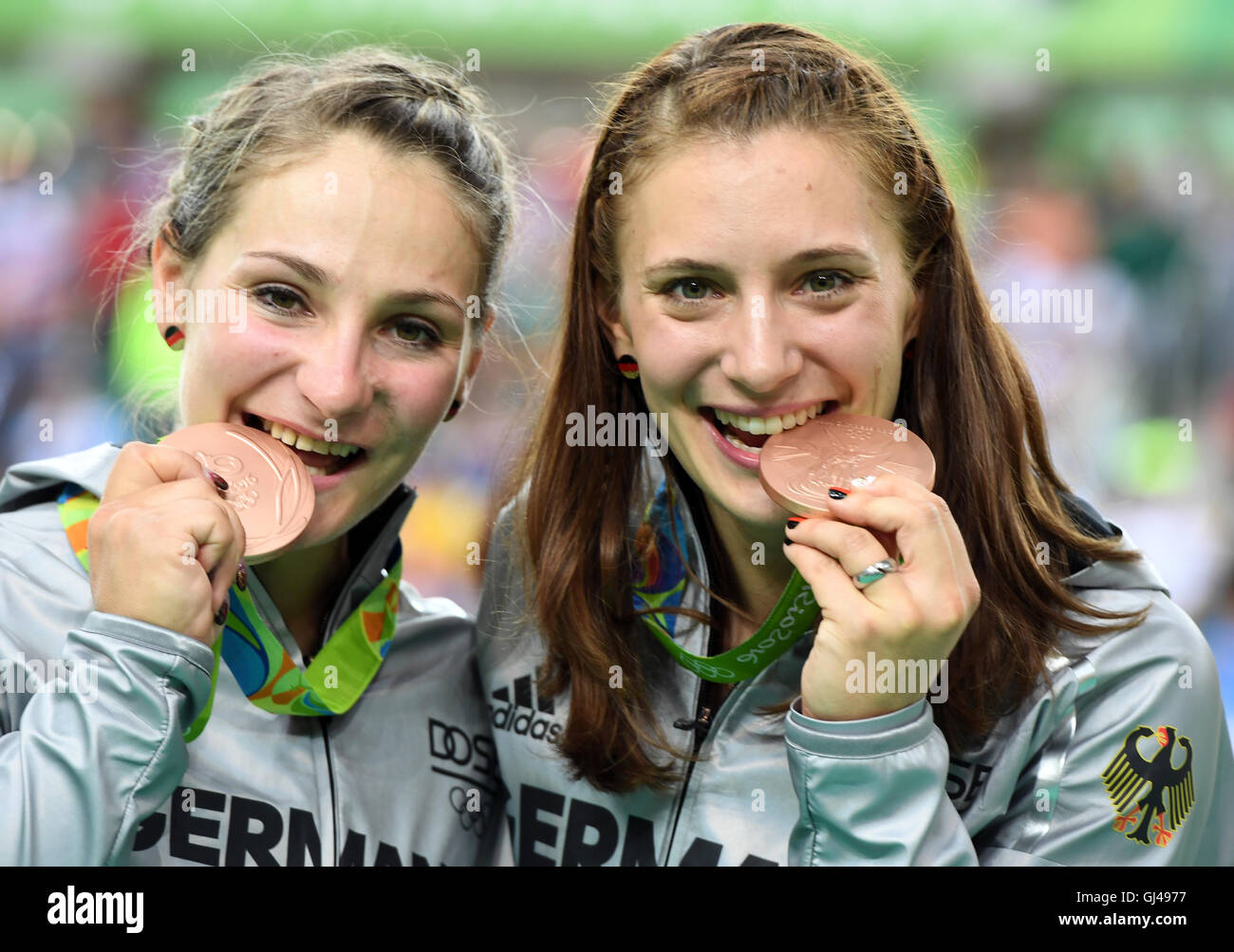 Rio de Janeiro, Brazil. 12th Aug, 2016. Miriam Welte (R) and Kristina ...