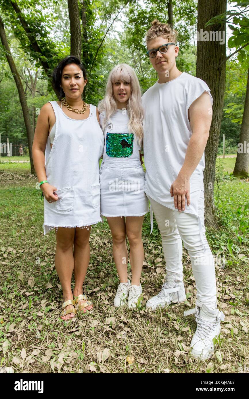 Eau Claire, Wisconsin, USA. 12th Aug, 2016. ISABELLE DE LEON, NAOMI ...