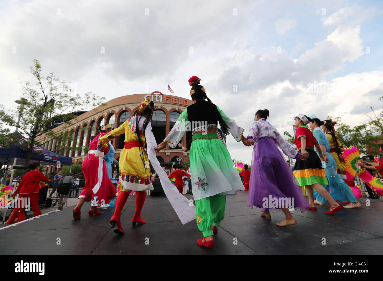 New york mets fans hi-res stock photography and images - Alamy