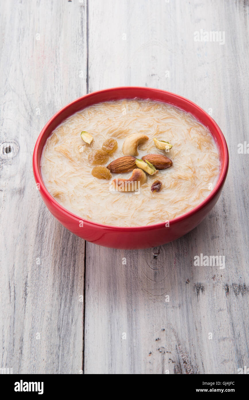 sweet Kheer or khir payasa, gil-e-firdaus, fereni also known as Sheer ...