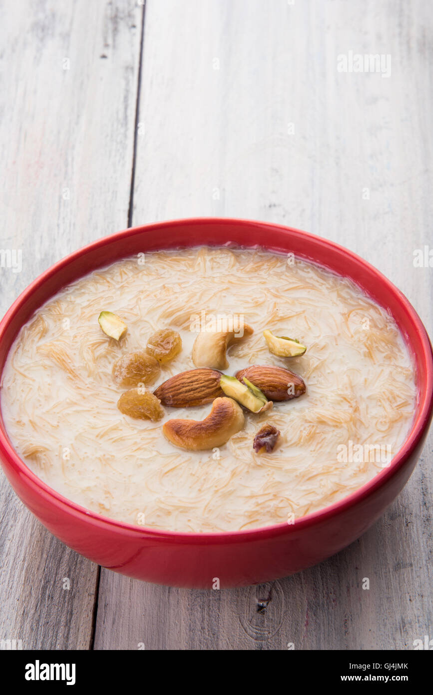 sweet Kheer or khir payasa, gil-e-firdaus, fereni also known as Sheer ...