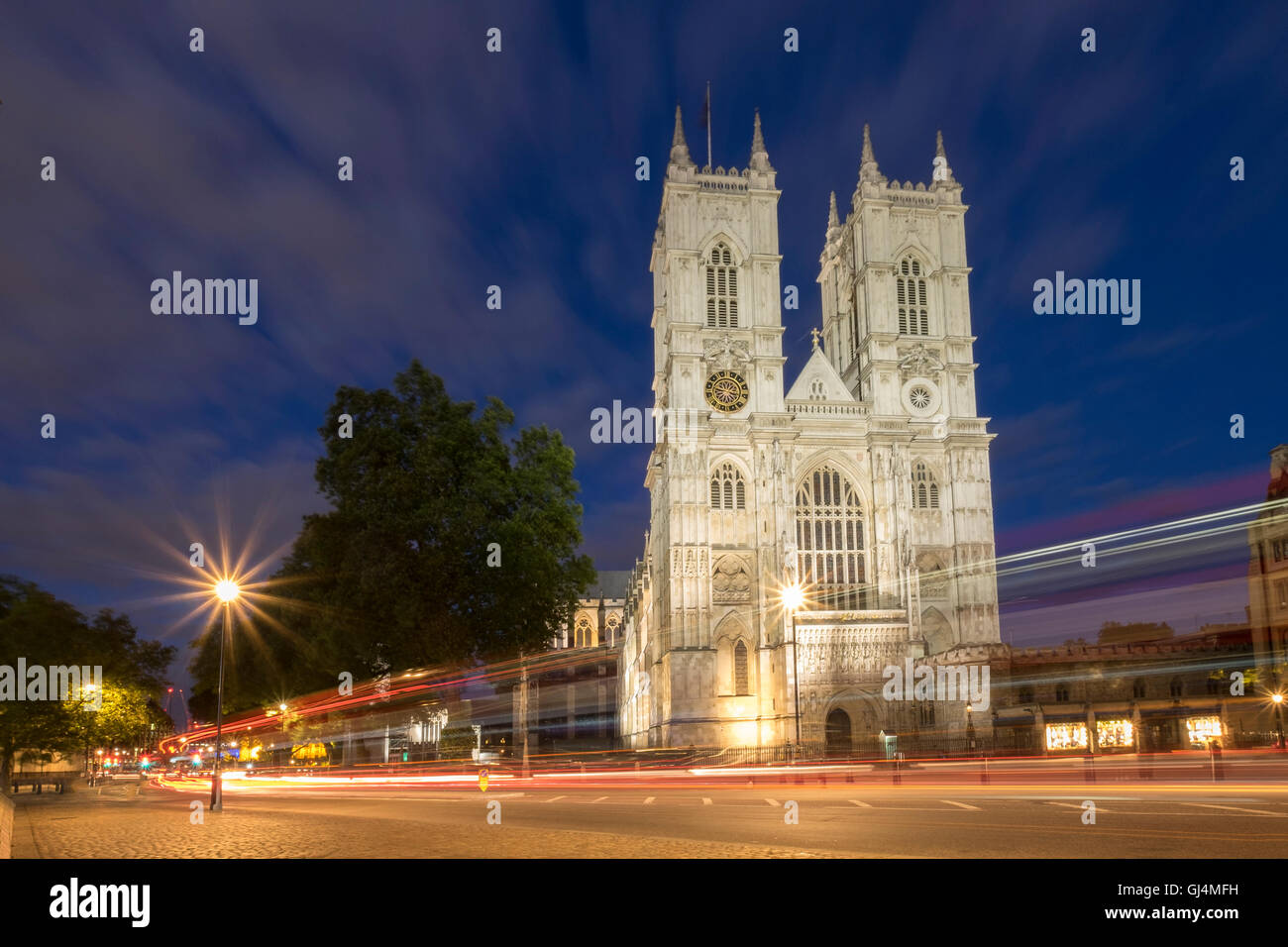 Westminster Abbey at night, Westminster, London Stock Photo - Alamy