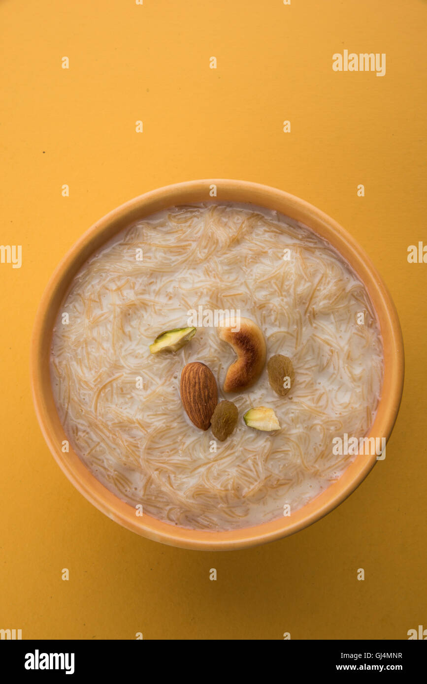 sweet Kheer or khir payasa, gil-e-firdaus, fereni also known as Sheer ...