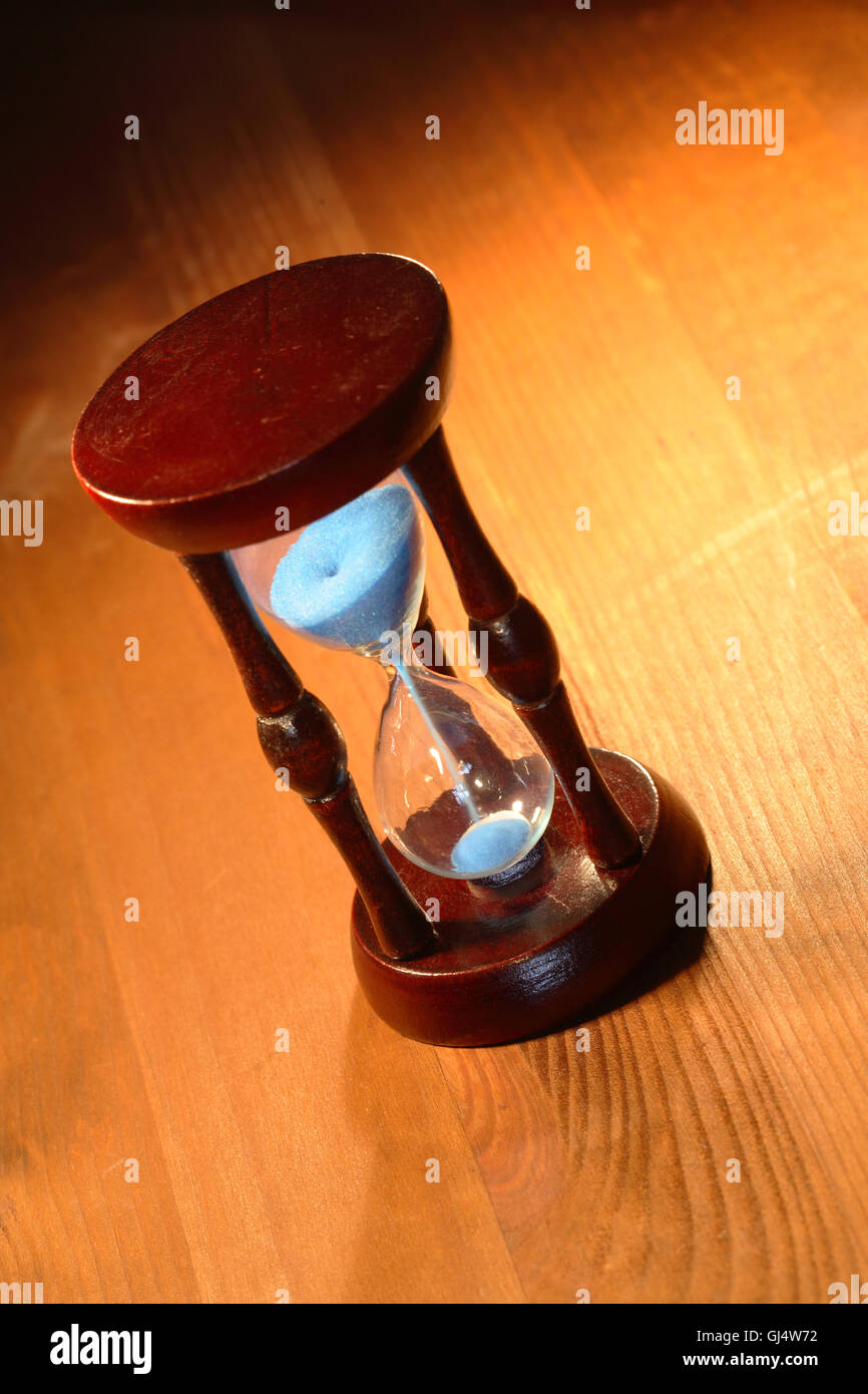 Hourglass standing hi-res stock photography and images - Alamy