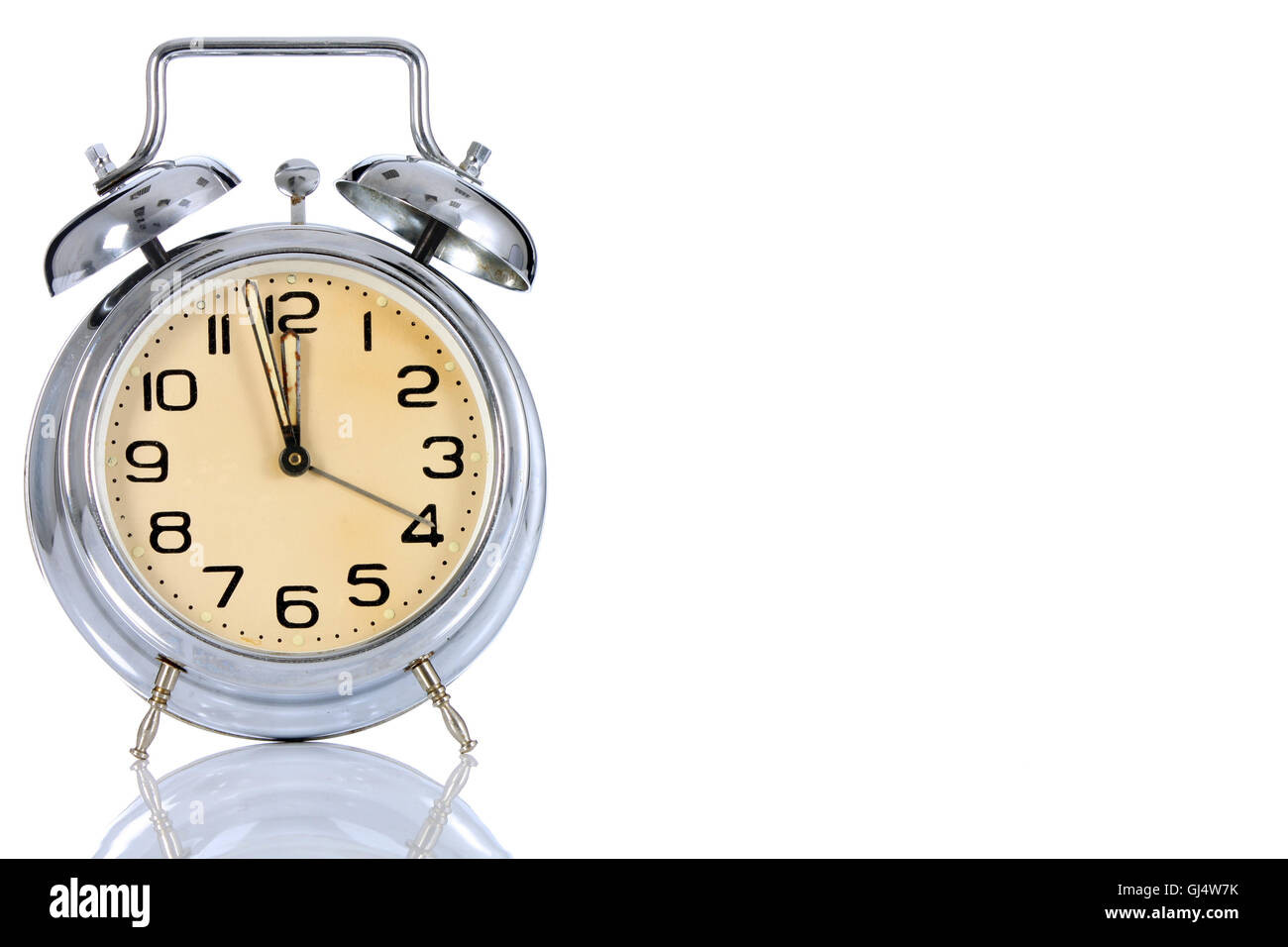 Clock advert hi-res stock photography and images - Alamy