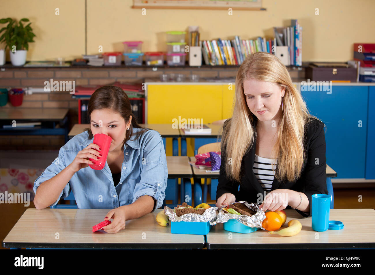 Healthy school lunch Stock Photo - Alamy