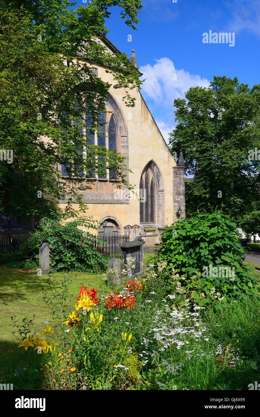 Greyfriars Kirk, Candlemaker Row, Edinburgh, Scotland Stock Photo - Alamy
