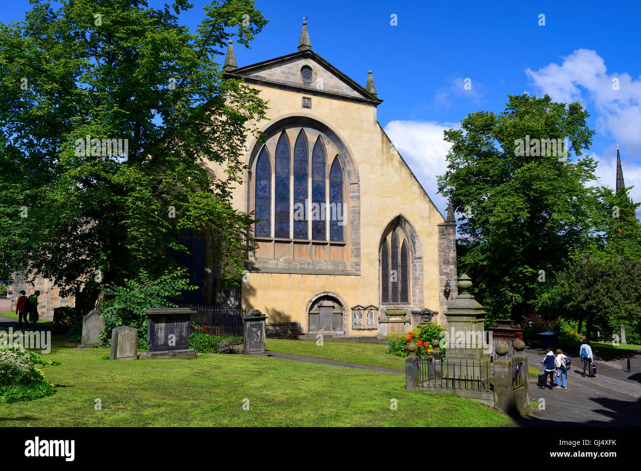 Greyfriars Kirk, Candlemaker Row, Edinburgh, Scotland Stock Photo - Alamy