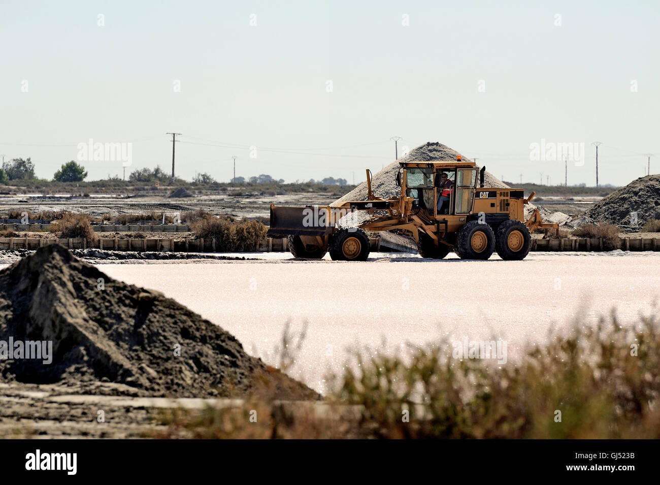Saline storage hi-res stock photography and images - Alamy