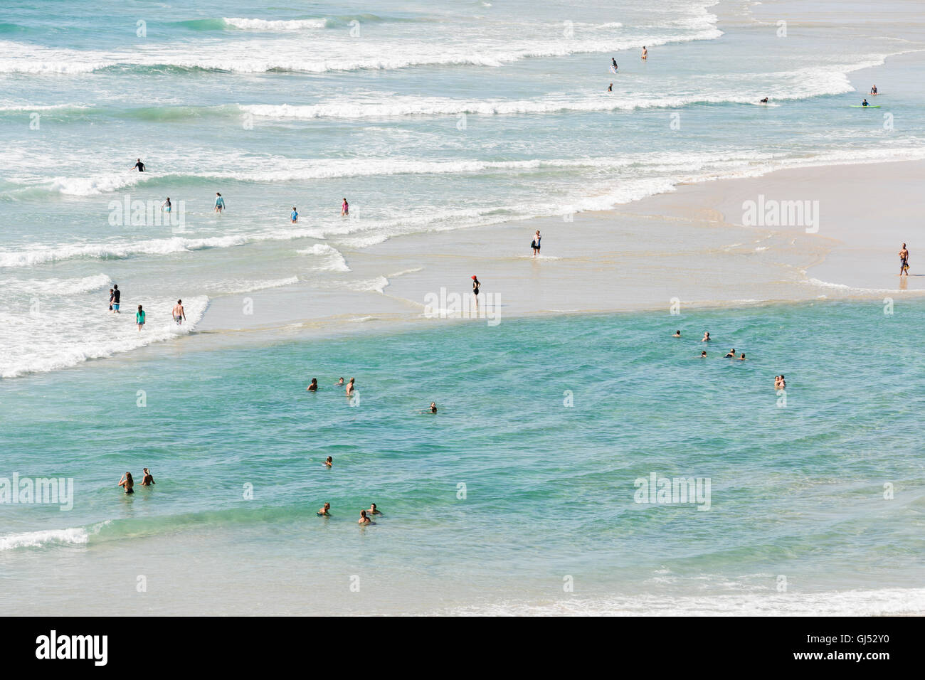 People bathing at Wategos Beach in Byron Bay Stock Photo - Alamy