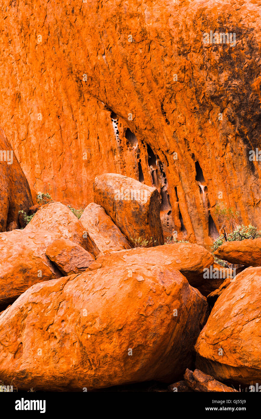 Kata tjuta red rocks hi-res stock photography and images - Alamy