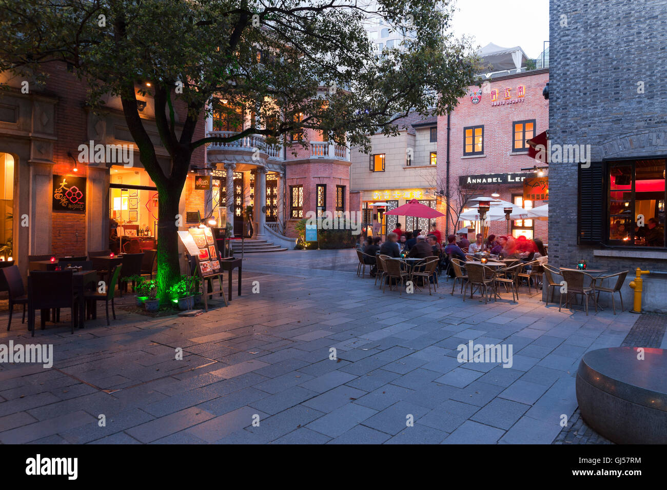 Xintiandi Development High Resolution Stock Photography and Images - Alamy