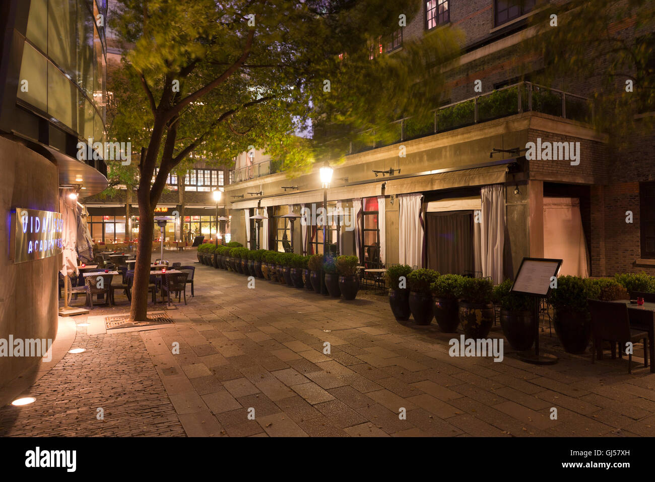 Xintiandi Development High Resolution Stock Photography and Images - Alamy