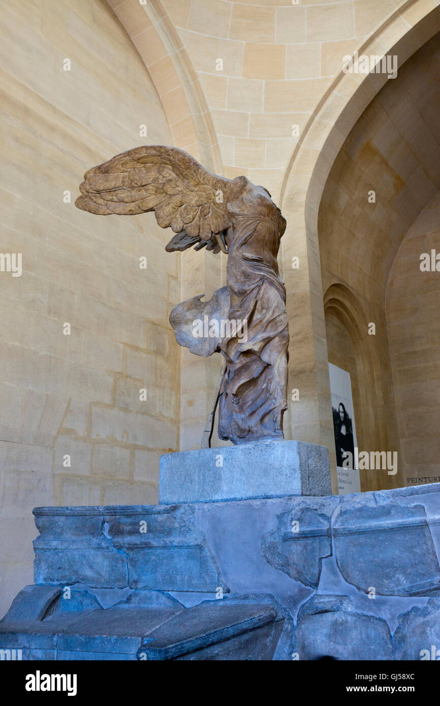 Paris Louvre statue Stock Photo - Alamy