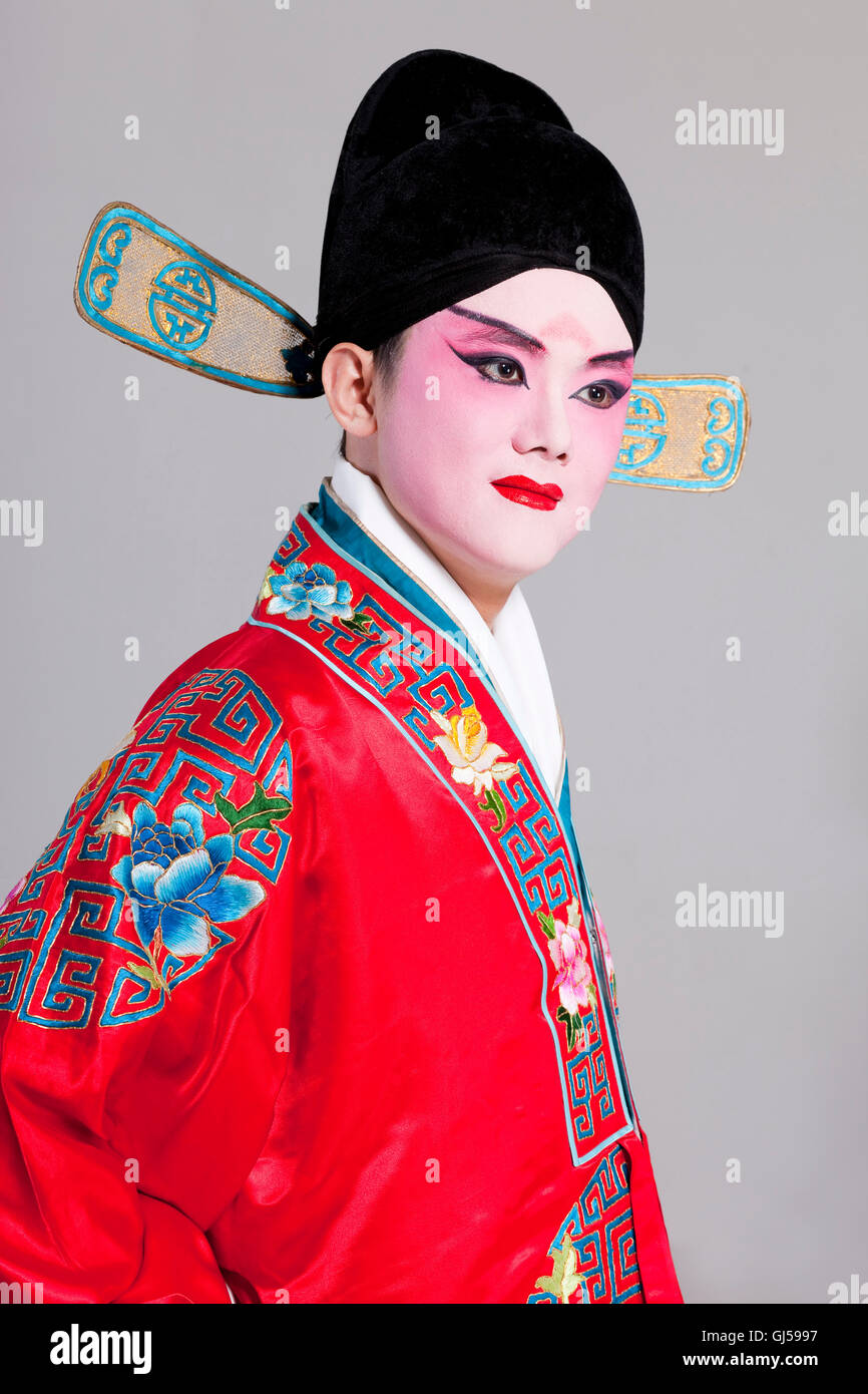 Peking Opera characters Stock Photo - Alamy