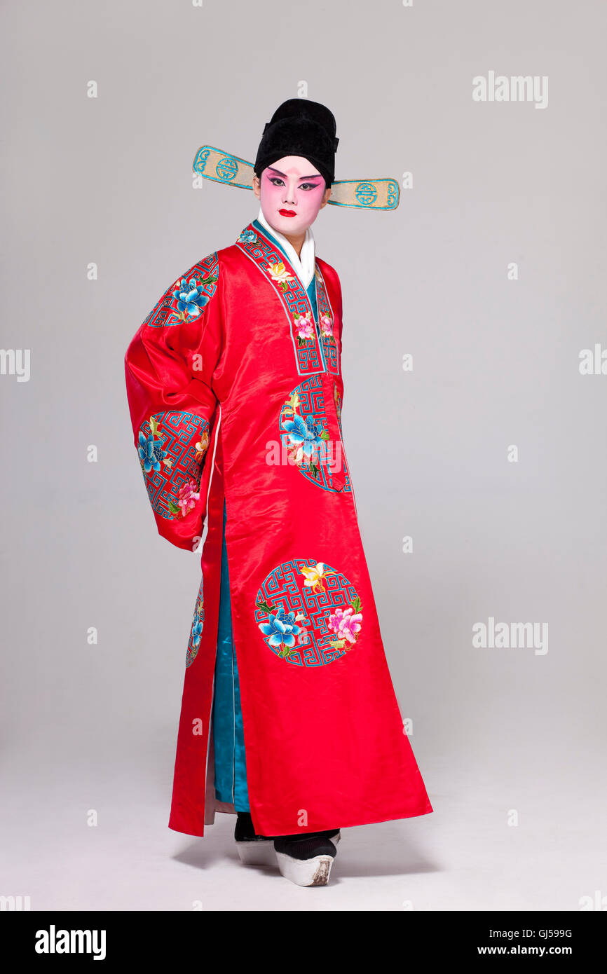 Peking Opera characters Stock Photo - Alamy