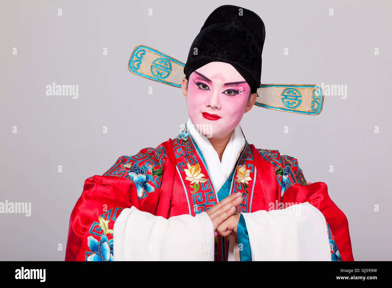 Peking Opera characters Stock Photo - Alamy