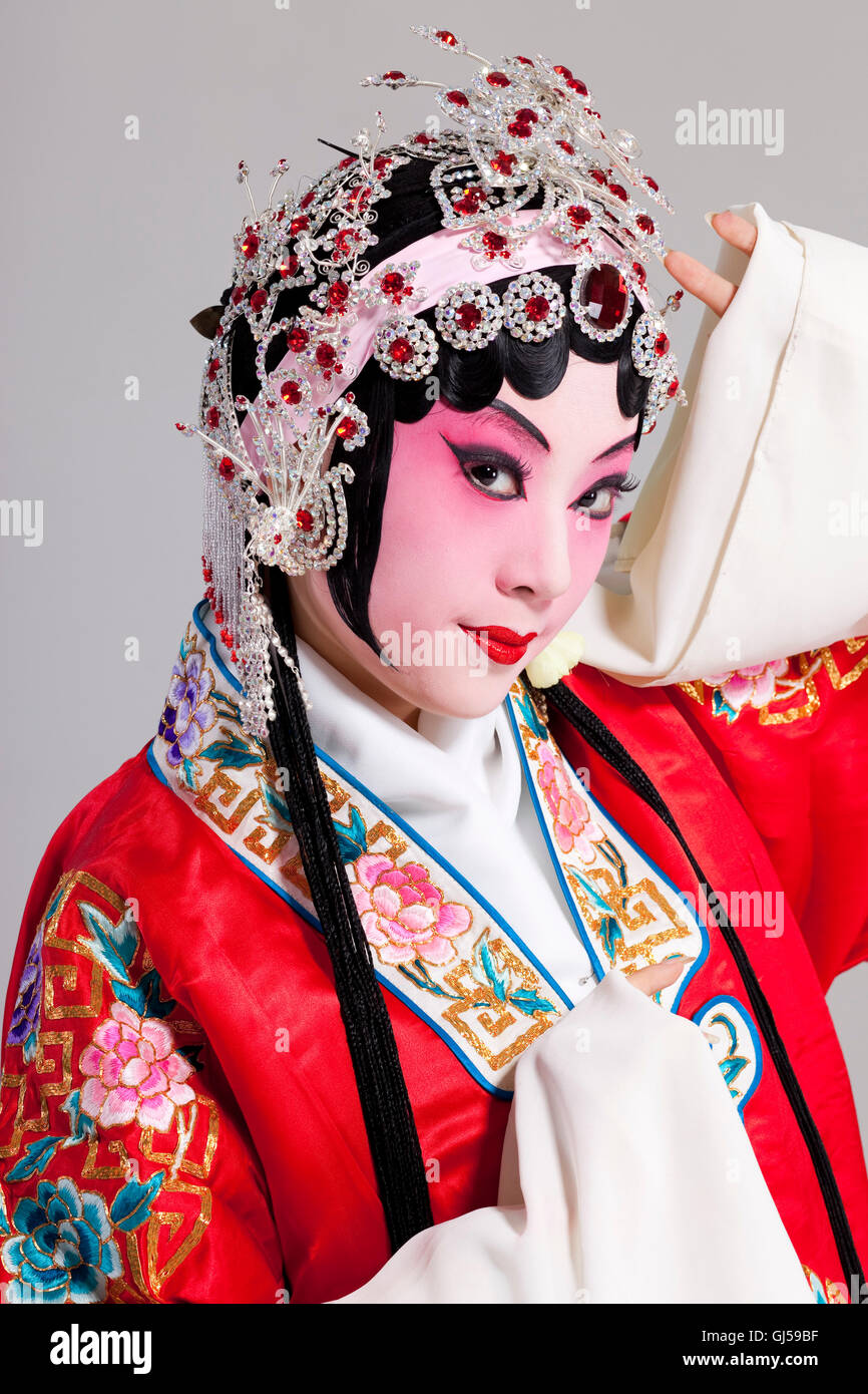 Peking Opera characters Stock Photo - Alamy