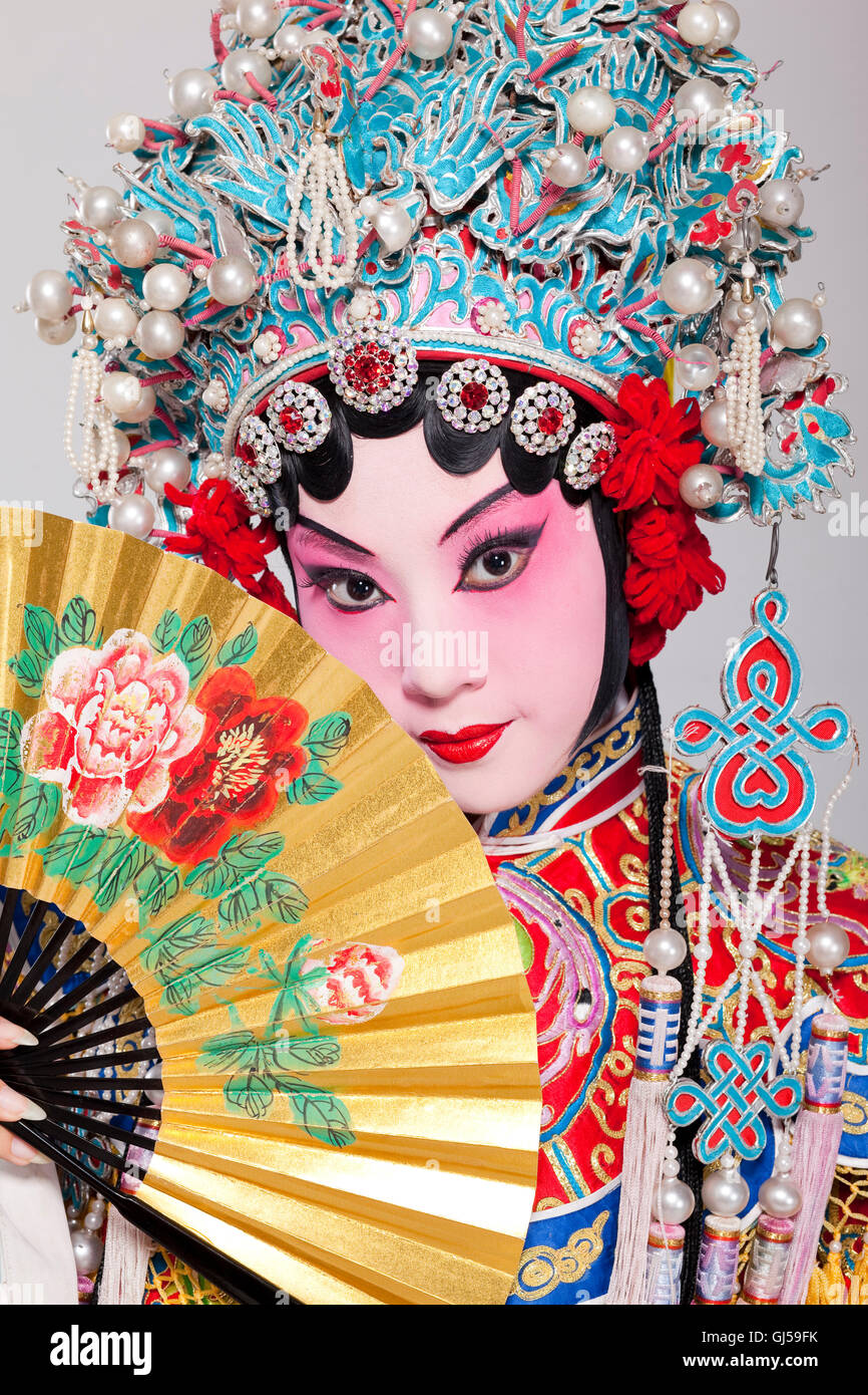 Peking Opera characters Stock Photo - Alamy