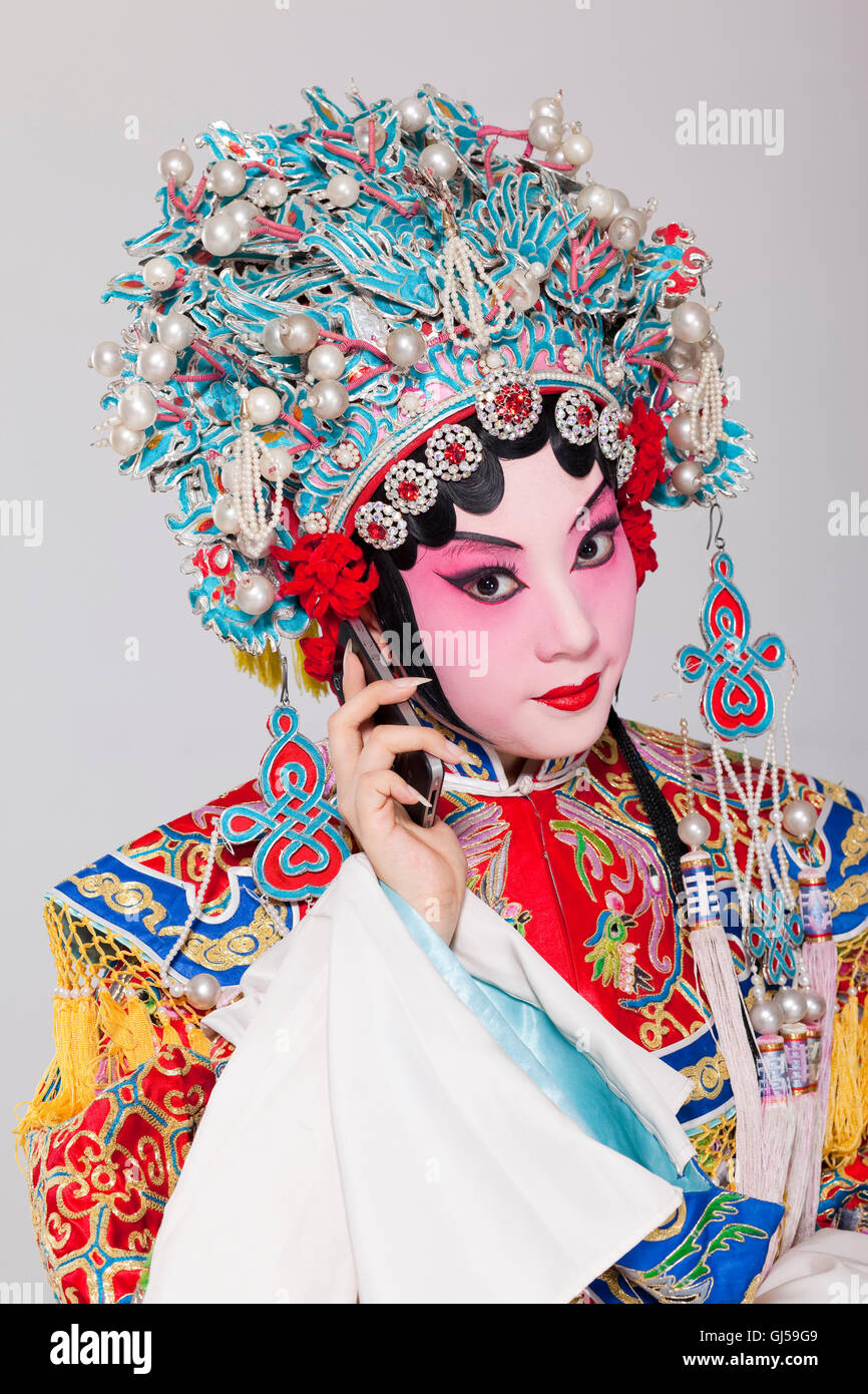 Peking Opera characters Stock Photo - Alamy