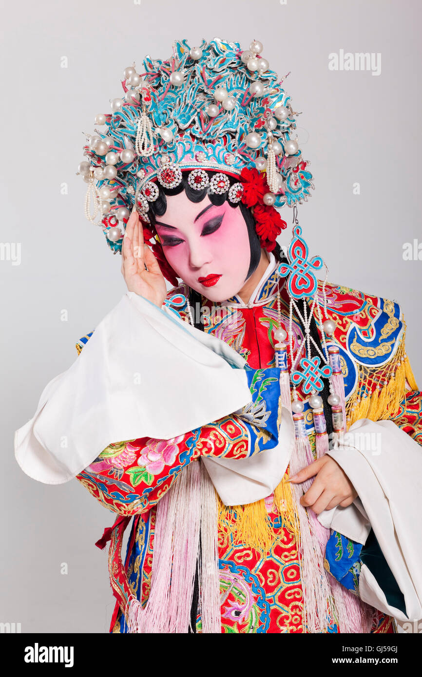 Peking Opera characters Stock Photo - Alamy