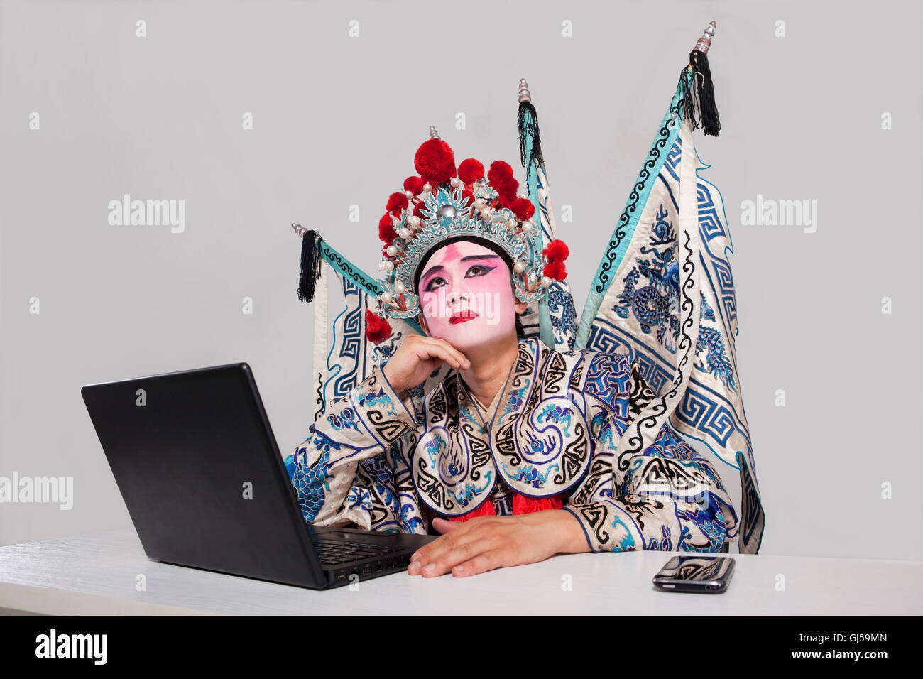 Peking Opera characters Stock Photo - Alamy