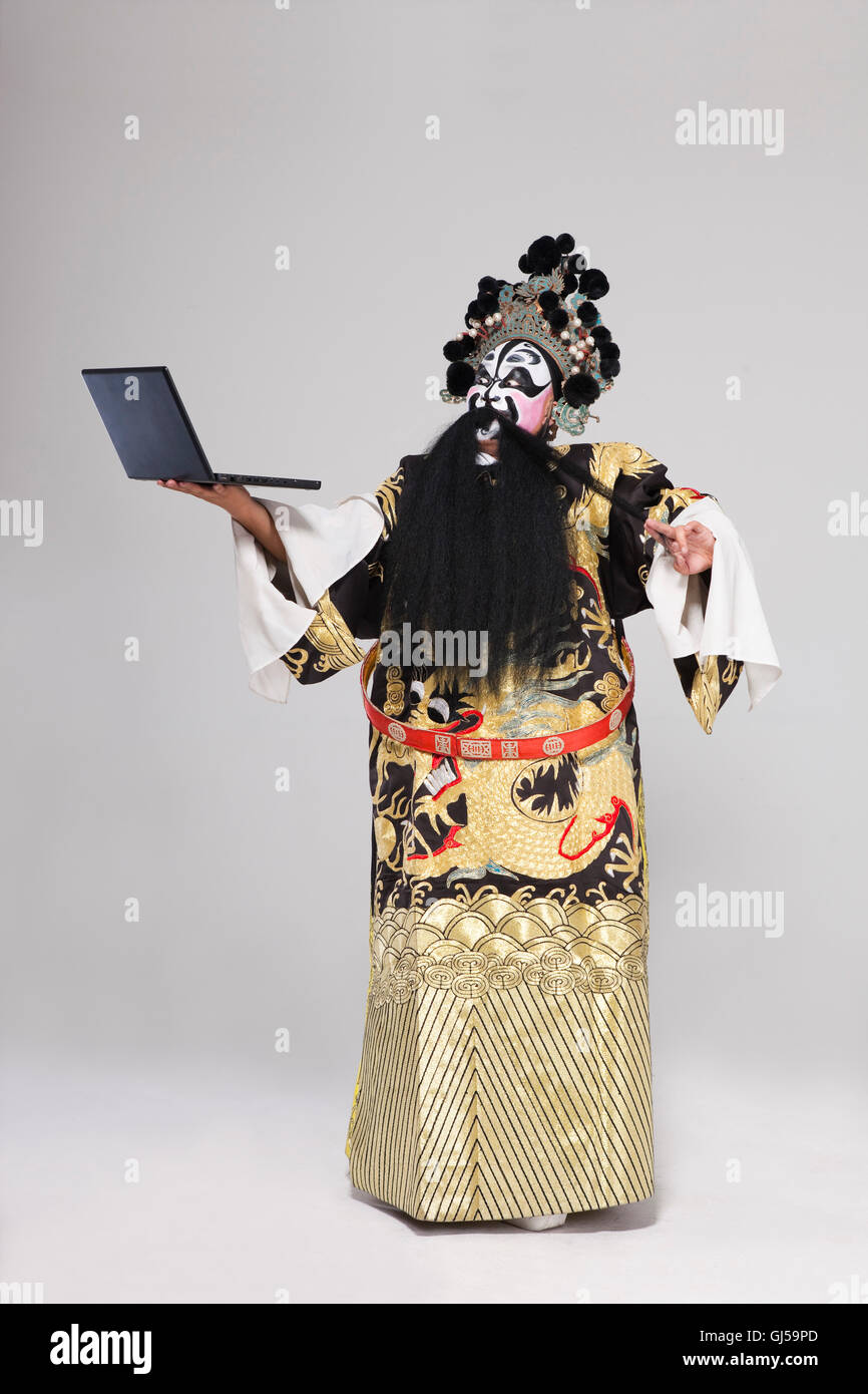 Peking Opera characters Stock Photo - Alamy