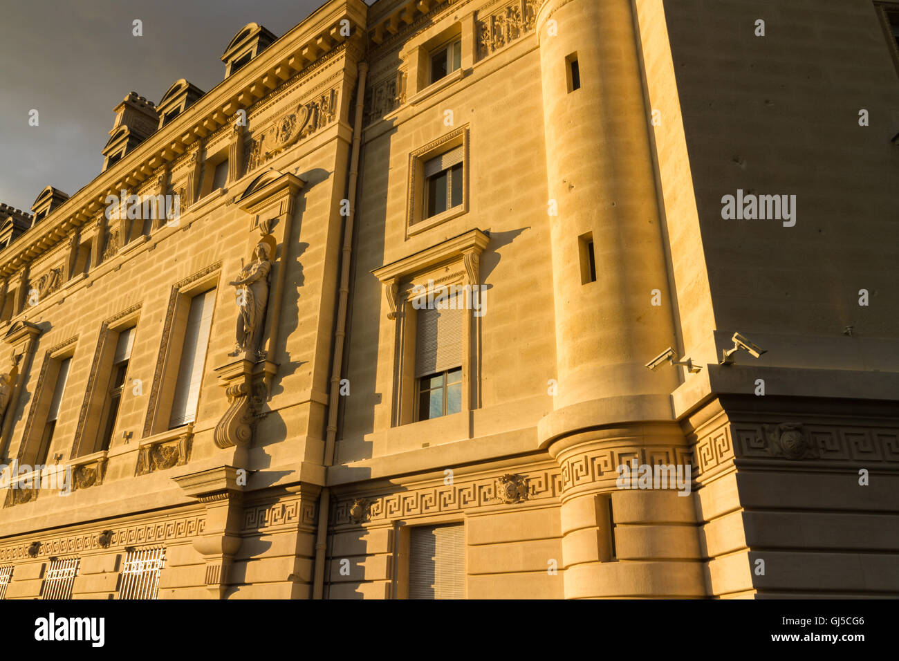Baroque frontage hi-res stock photography and images - Alamy