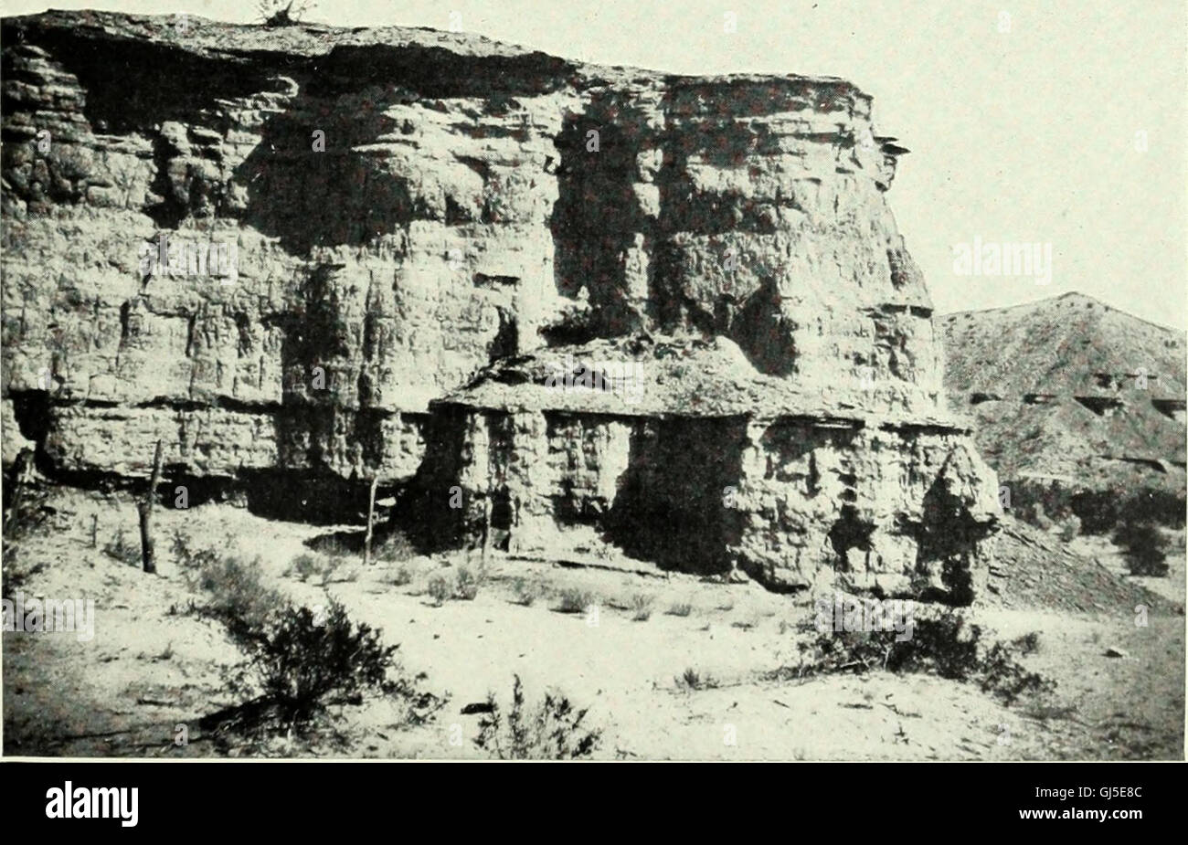 This bulletin, published in 1908, discusses the Pre-Cambrian geology of ...