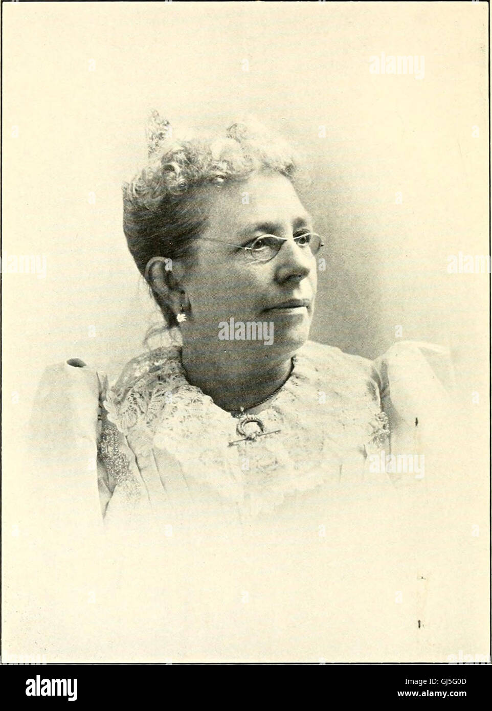 'The Davis Family' (1912) traces the lineage and descendants of William ...