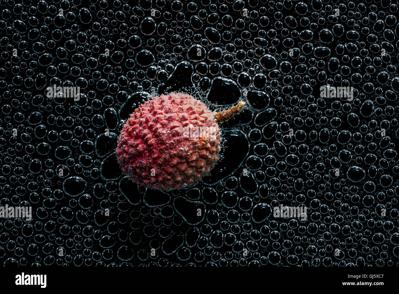 Liechee liche lizhi li zhi litchi hi-res stock photography and images ...