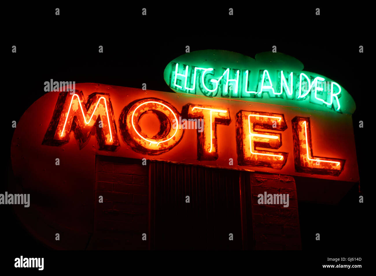 Motel neon sign hi-res stock photography and images - Alamy