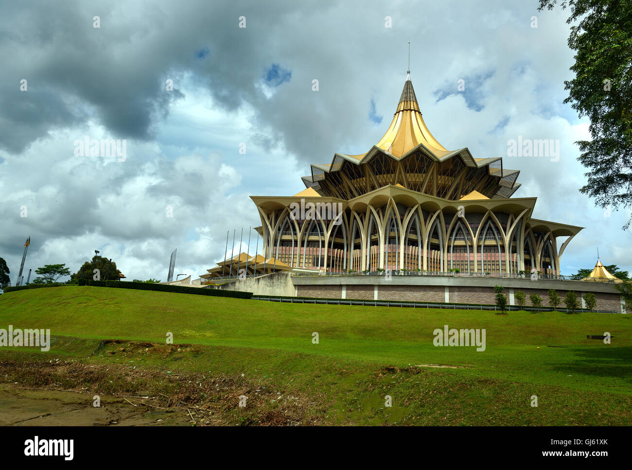 Sarawak State Legislative Assembly, Dewan Undangan Negeri in Kuching ...