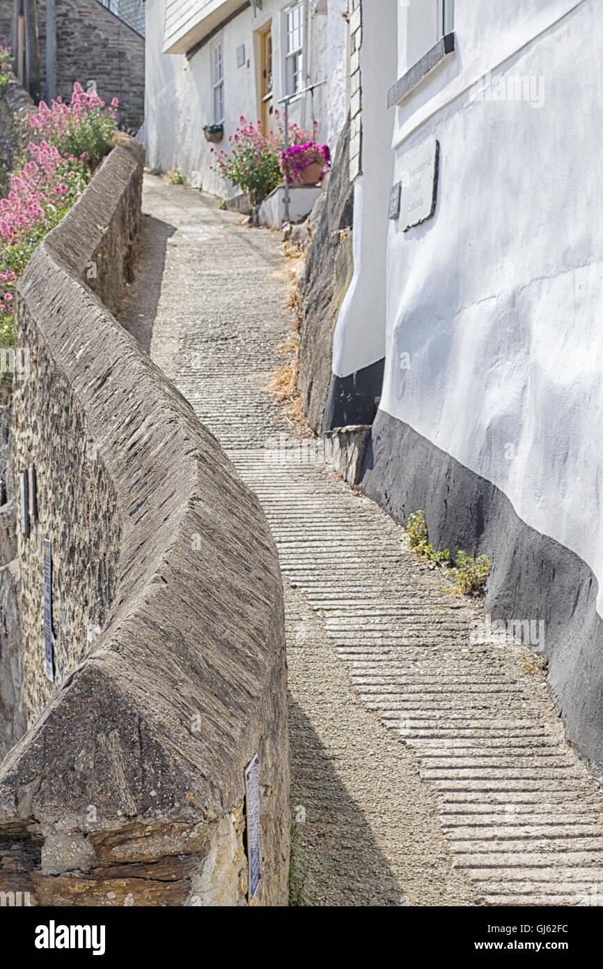 Pathway steps hi-res stock photography and images - Alamy