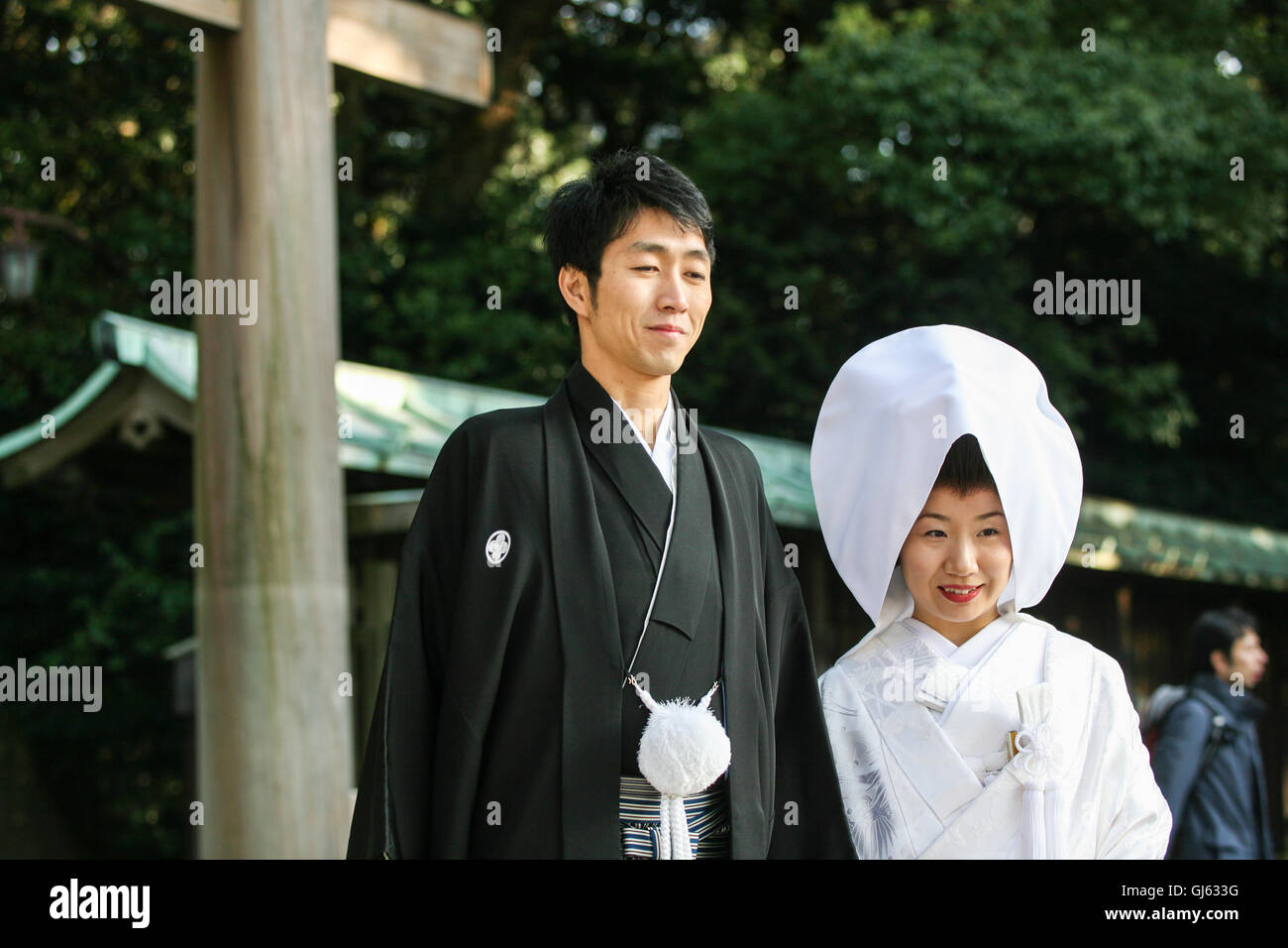 After the traditional Japanese Shinto wedding ceremony families gather ...