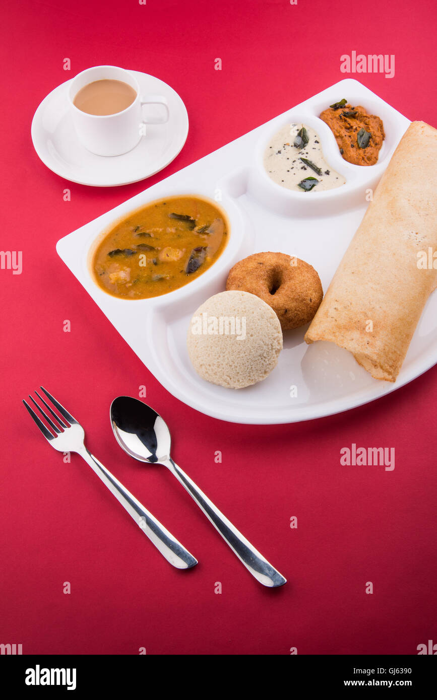 outh indian food dosa, idli or idly, vada, sambar coconut chutney and ...