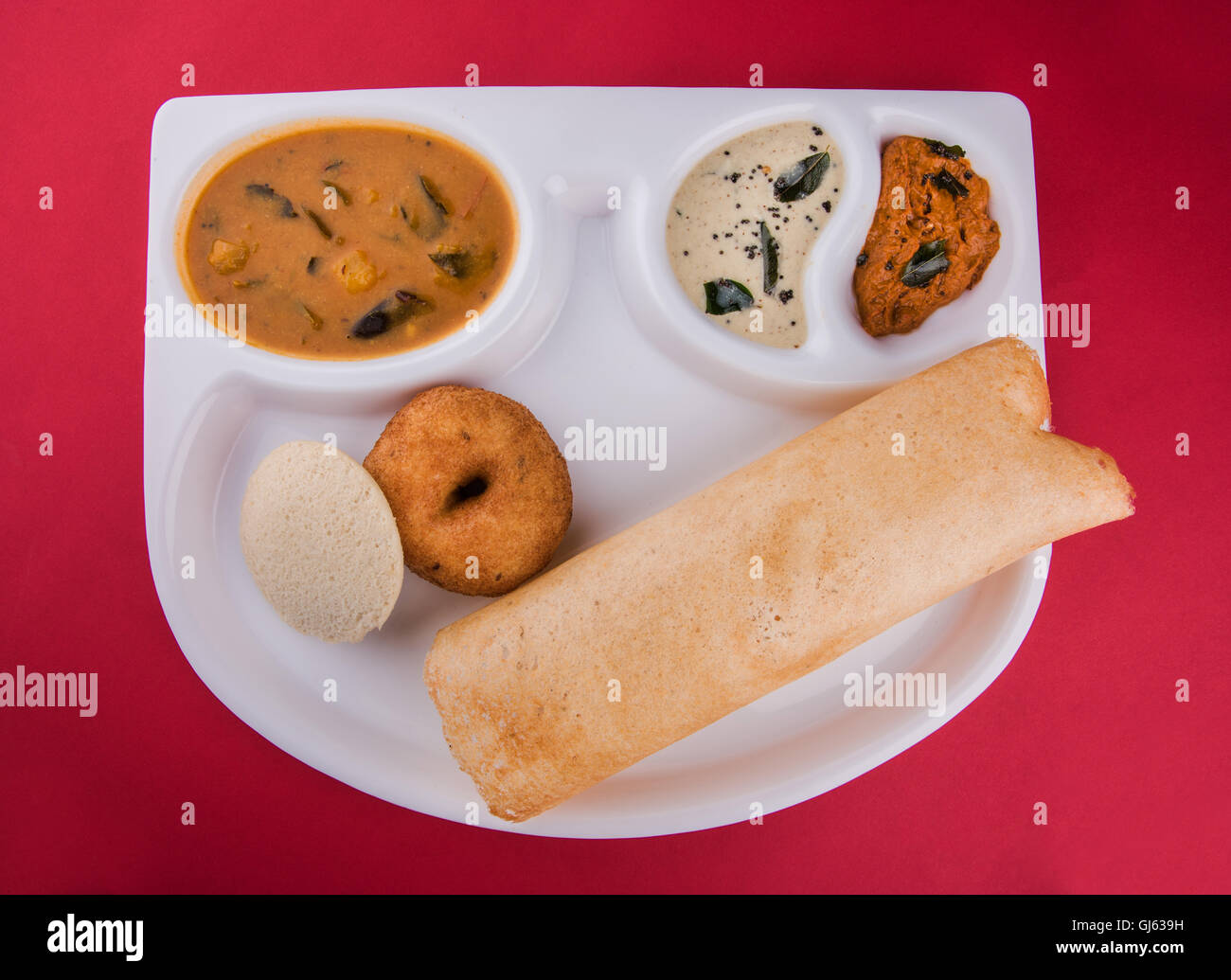 outh indian food dosa, idli or idly, vada, sambar coconut chutney and ...
