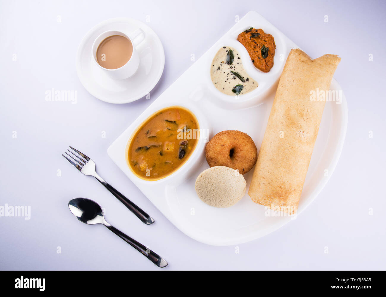 outh indian food dosa, idli or idly, vada, sambar coconut chutney and ...