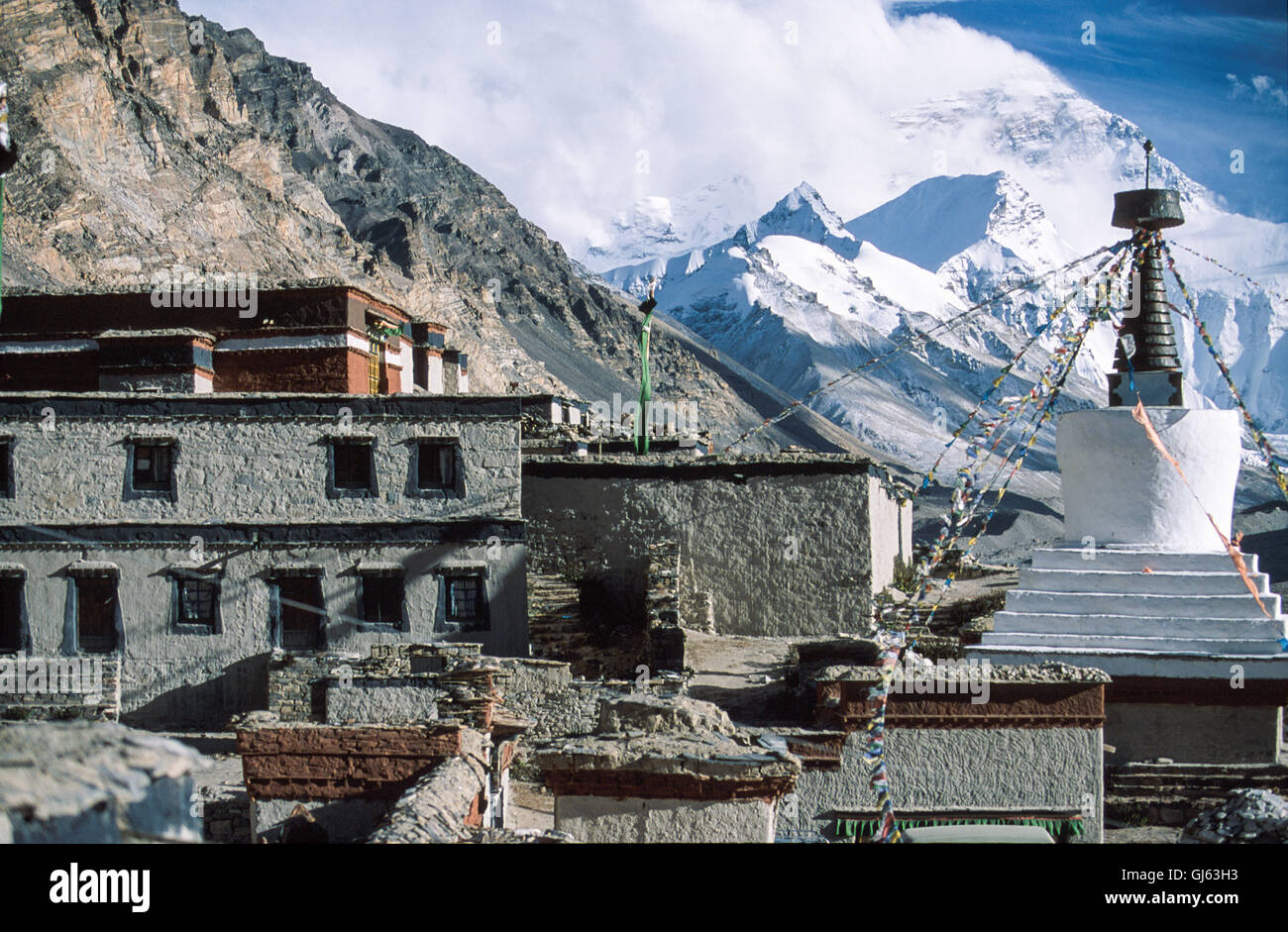 Rongbuk Everest High Resolution Stock Photography and Images - Alamy