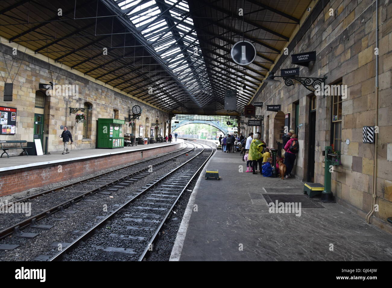 North york moors railway pickering hi-res stock photography and images ...