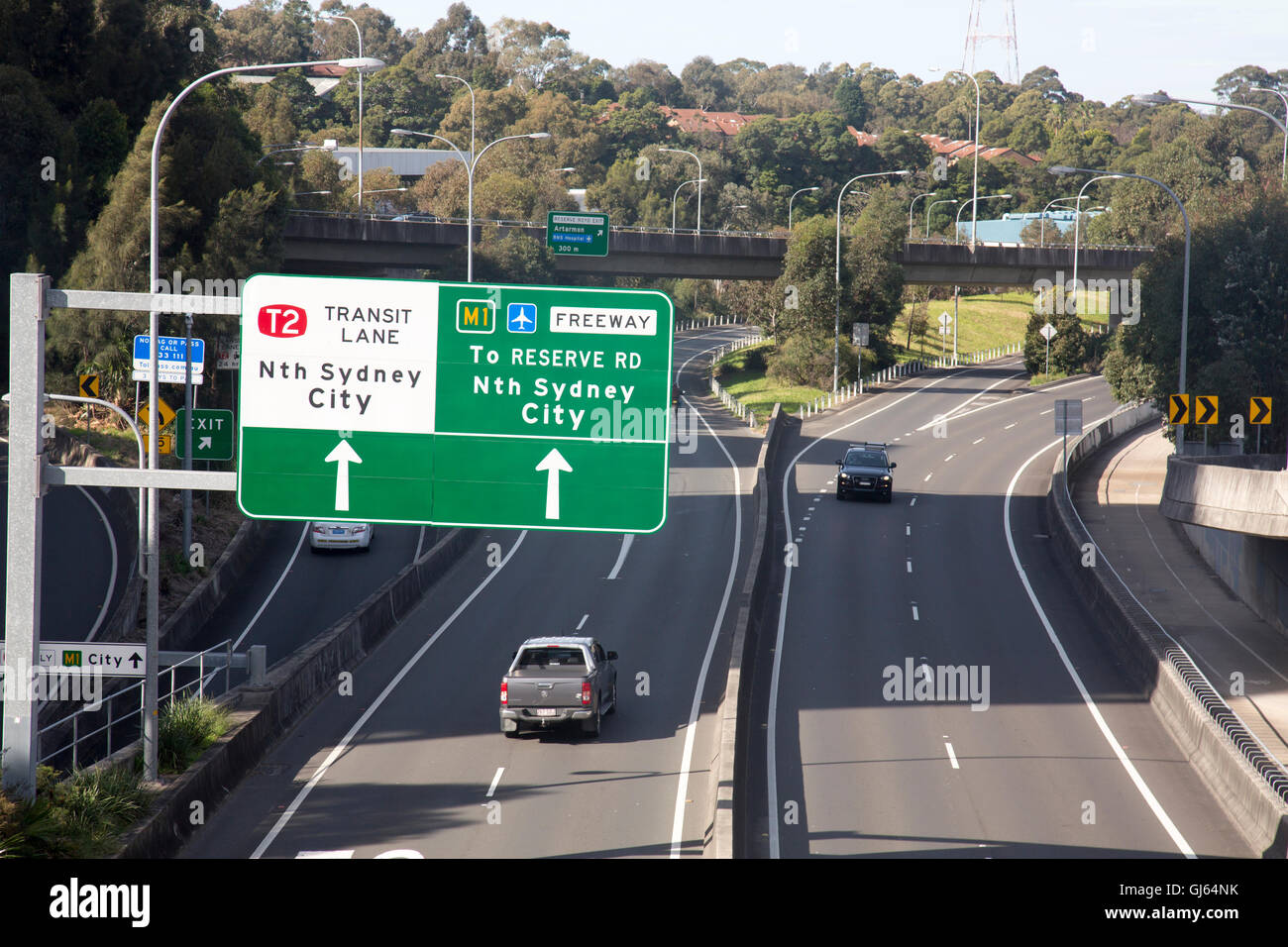 Freeway heading into Sydney city centre from Chatswood,New South Wales ...