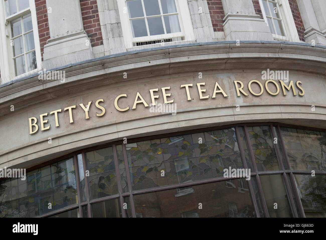 Betty's tea room york hi-res stock photography and images - Alamy