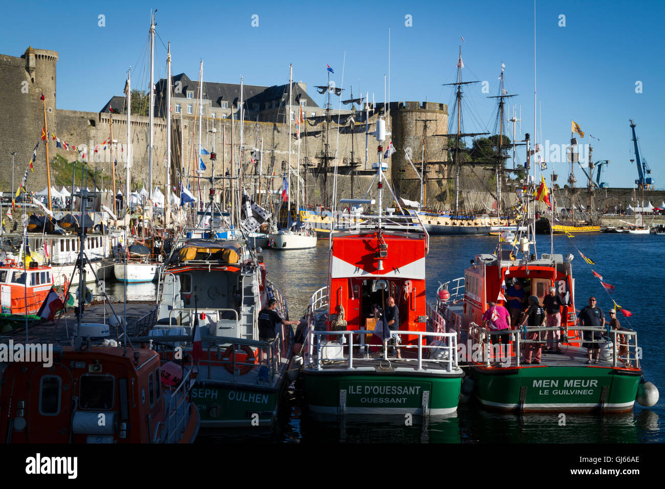 Brest festival of the sea france hi-res stock photography and images ...