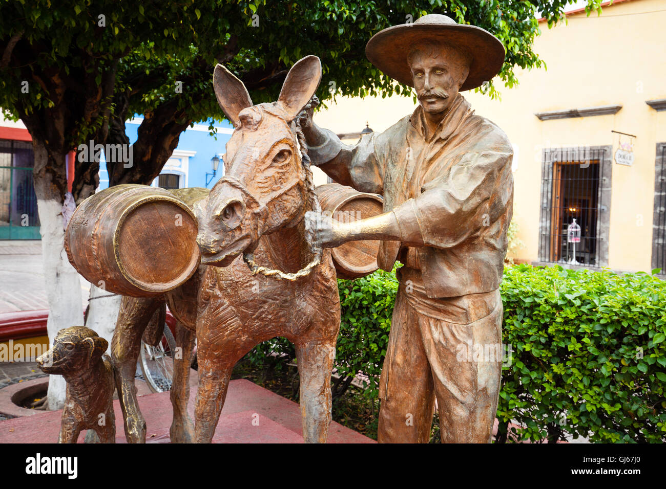 Statue of a donkey hauling tequila in the plaza of Tequila, Jalisco ...