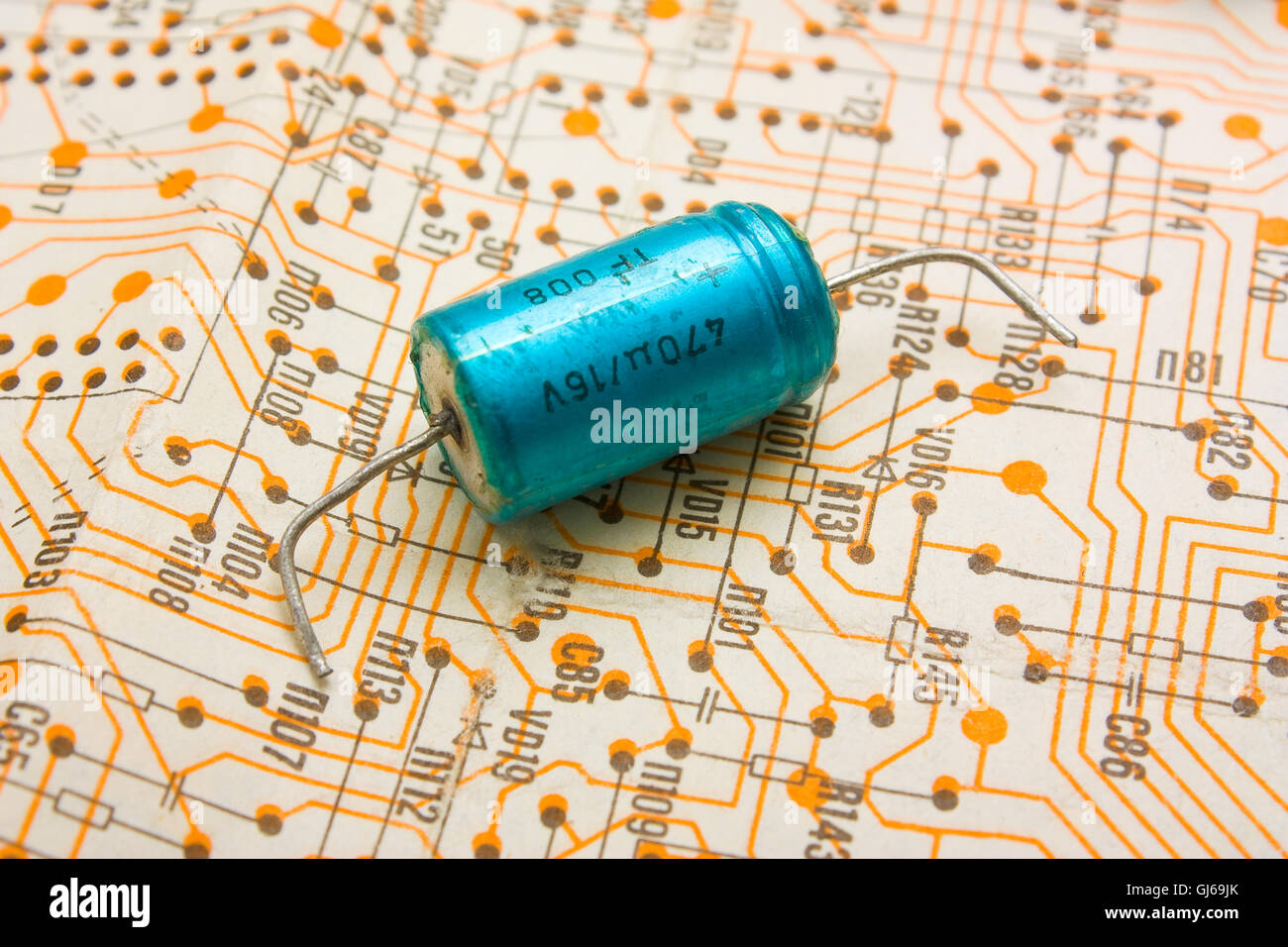 Vintage radio components hi-res stock photography and images - Alamy