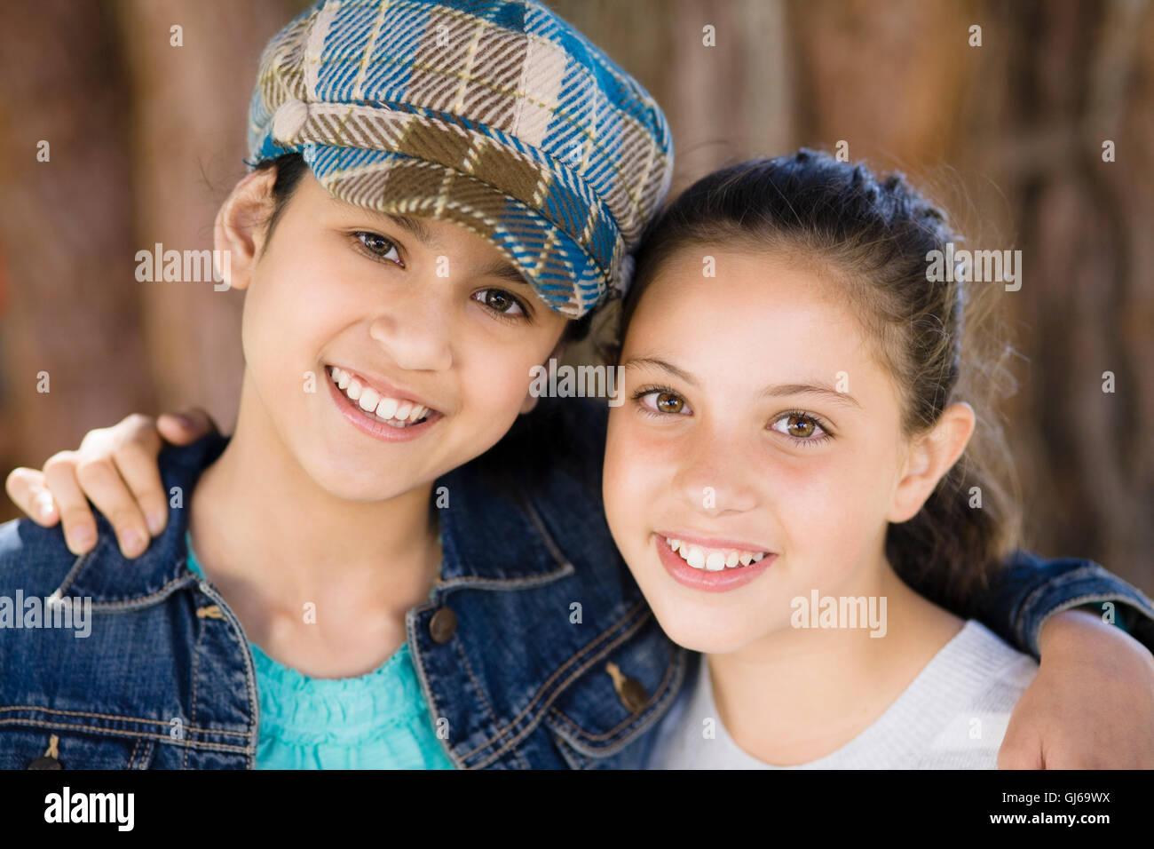 Portrait Of Tween Girlfriends Stock Photo - Alamy