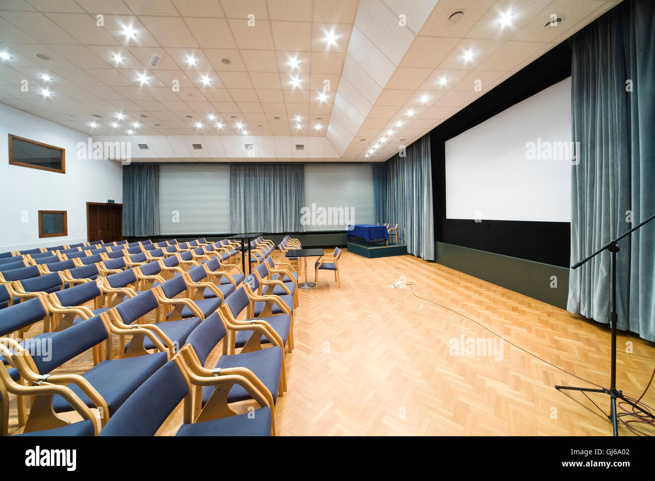 Physics conference hi-res stock photography and images - Alamy