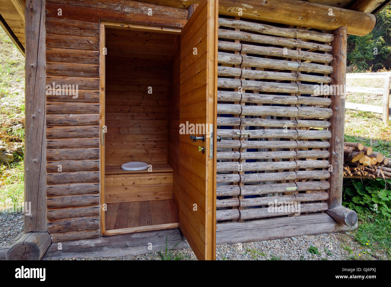 Modern cleanly hi-res stock photography and images - Alamy