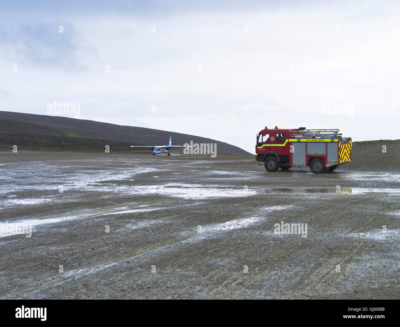 dh Isles Airport remote island FAIR ISLE SCOTLAND ISLANDS Islander ...